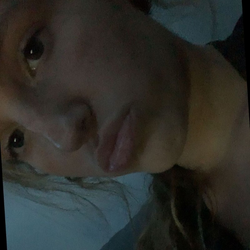 Taylor🏀🏐🤍 (@tingram700) | Snapchat Stories, Spotlight & Lenses