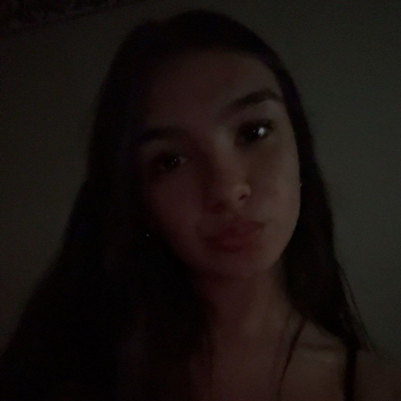 Livi_👀 ️ (@tiny.liv08) | Snapchat Stories, Spotlight & Lenses