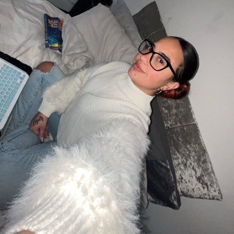 Tiny👑♥️💯 (@tiny_4ft11) | Snapchat Stories, Spotlight & Lenses