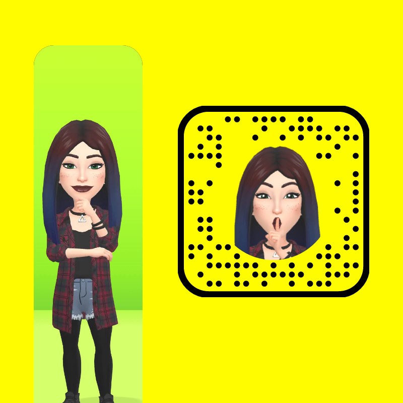 Jay Delatte (@tinymissjay) | Snapchat Stories, Spotlight & Lenses