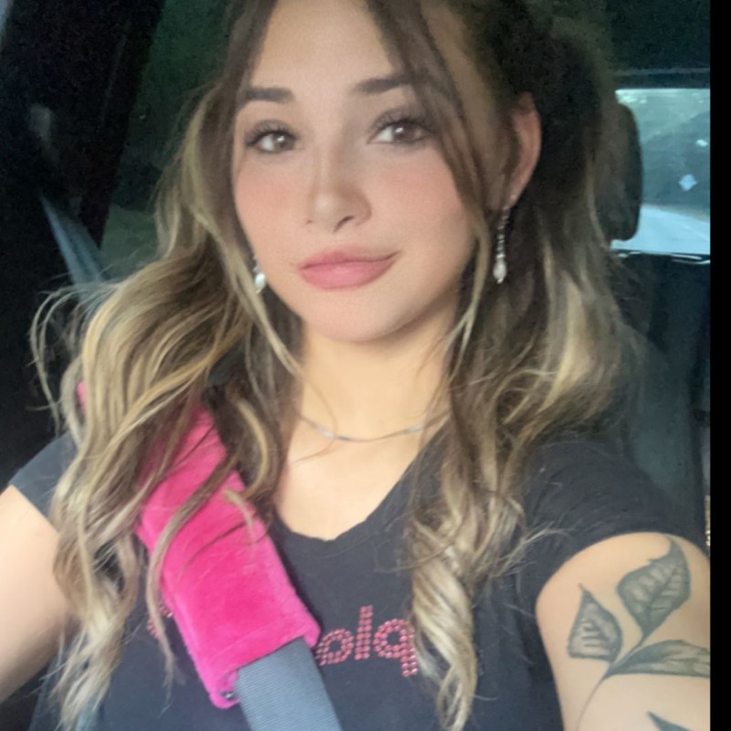 Taylor (@tledet19) | Snapchat Stories, Spotlight & Lenses