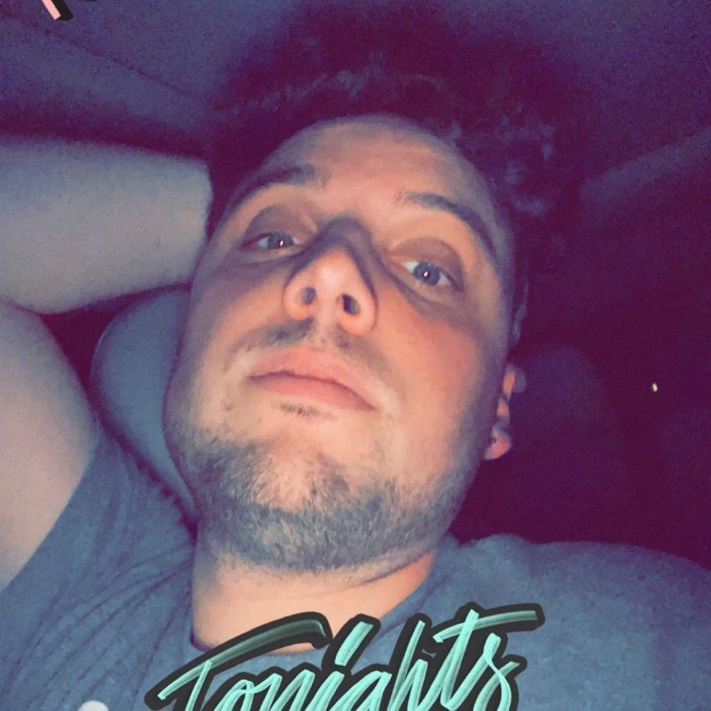 Tombaugh (@tombaughway) | Snapchat Stories, Spotlight & Lenses