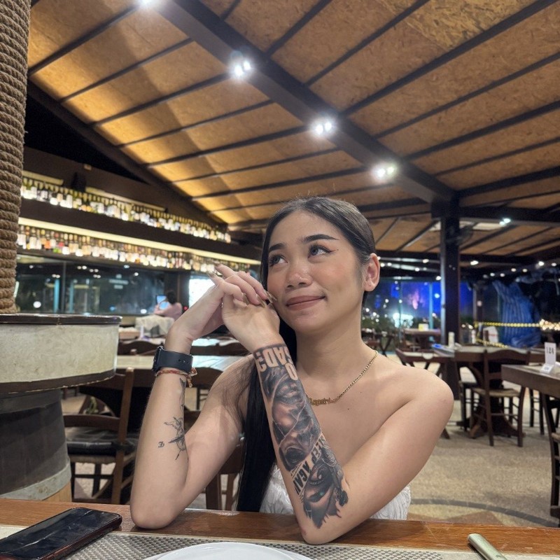 Tong🇹🇭 (@tong_angsiri) | Snapchat Stories, Spotlight & Lenses