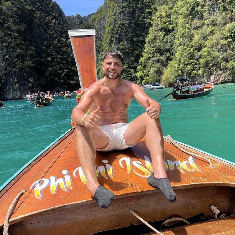 Tony3966🇨🇭🇫🇷 (@tony3966) | Snapchat Stories, Spotlight & Lenses