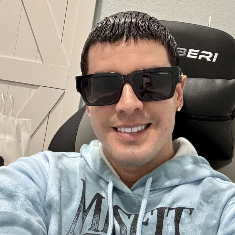 TONY MARTINEZ (@tonymartinezpro) | Snapchat Stories, Spotlight & Lenses