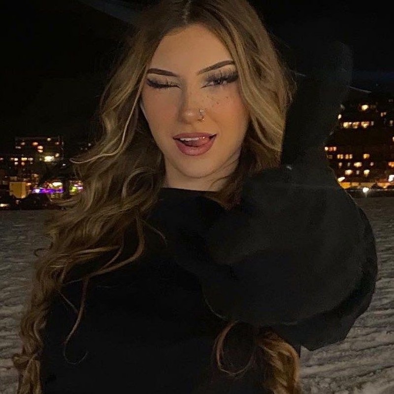 Lucile À Miami 🌴🇺🇸 (@toomuchlucile) | Snapchat Stories, Spotlight & Lenses