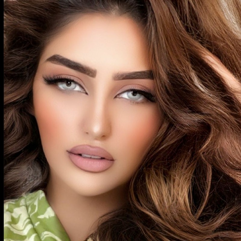 𝕄𝕠𝕕𝕖𝕝 𝕤𝕒𝕙𝕒𝕣 IN Abu D (@topmodel_sahar) | Snapchat Stories, Spotlight ...