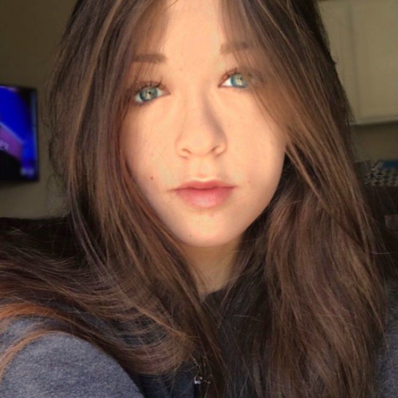 Tori Bishop (@toribishop98) | Snapchat Stories, Spotlight & Lenses