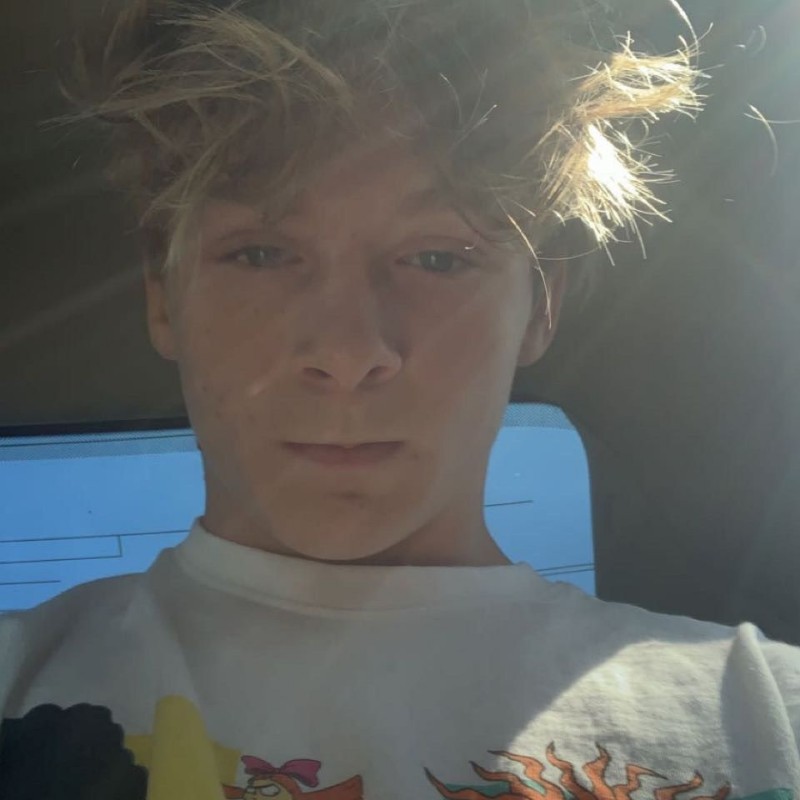 Trace(@trace_potts19) | เรื่องราว Snapchat ตลอดจน Spotlight และเลนส์