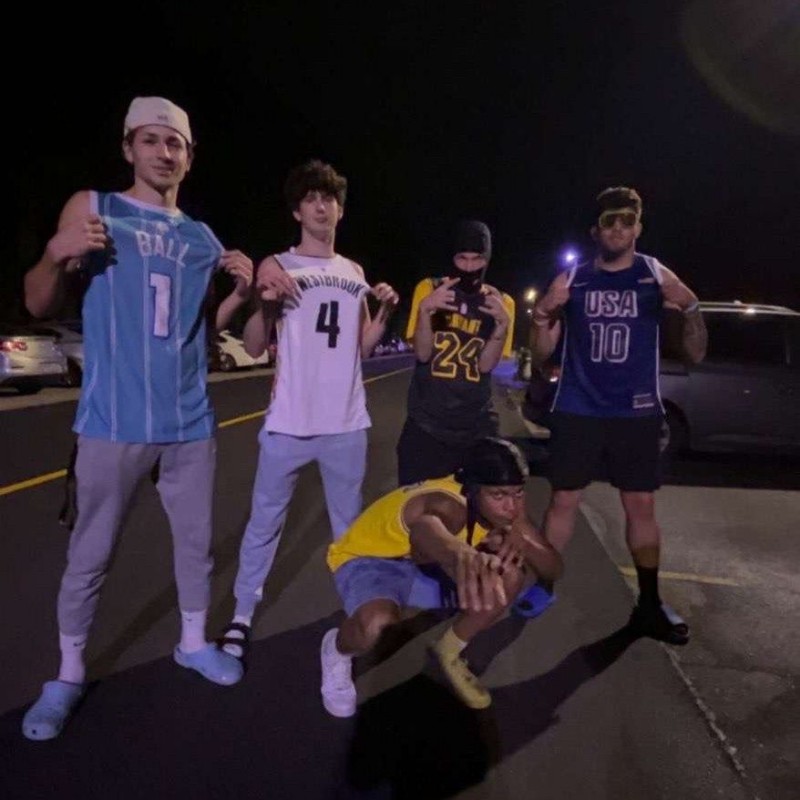 travis avery (@travis.avery2) | Snapchat Stories, Spotlight & Lenses