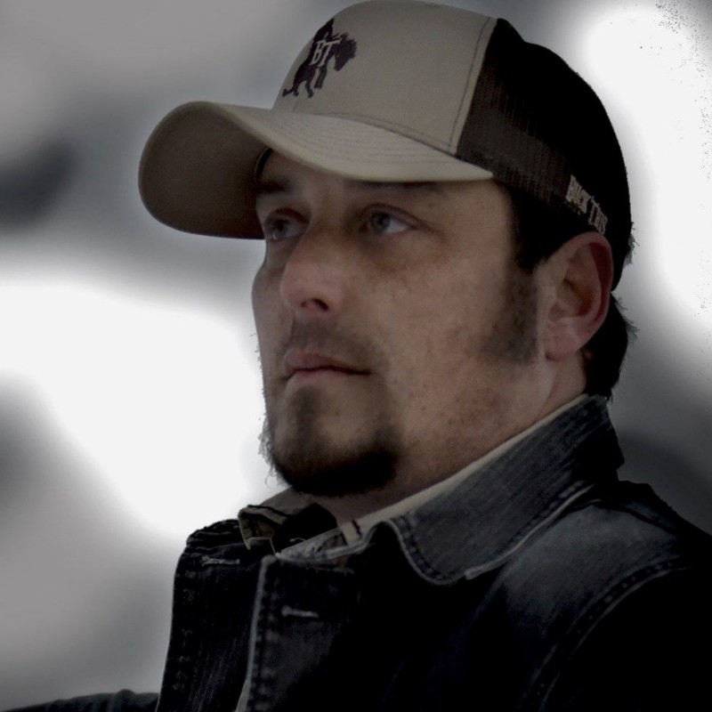 Troy Bullock (@tree-roy) | Snapchat Stories, Spotlight & Lenses