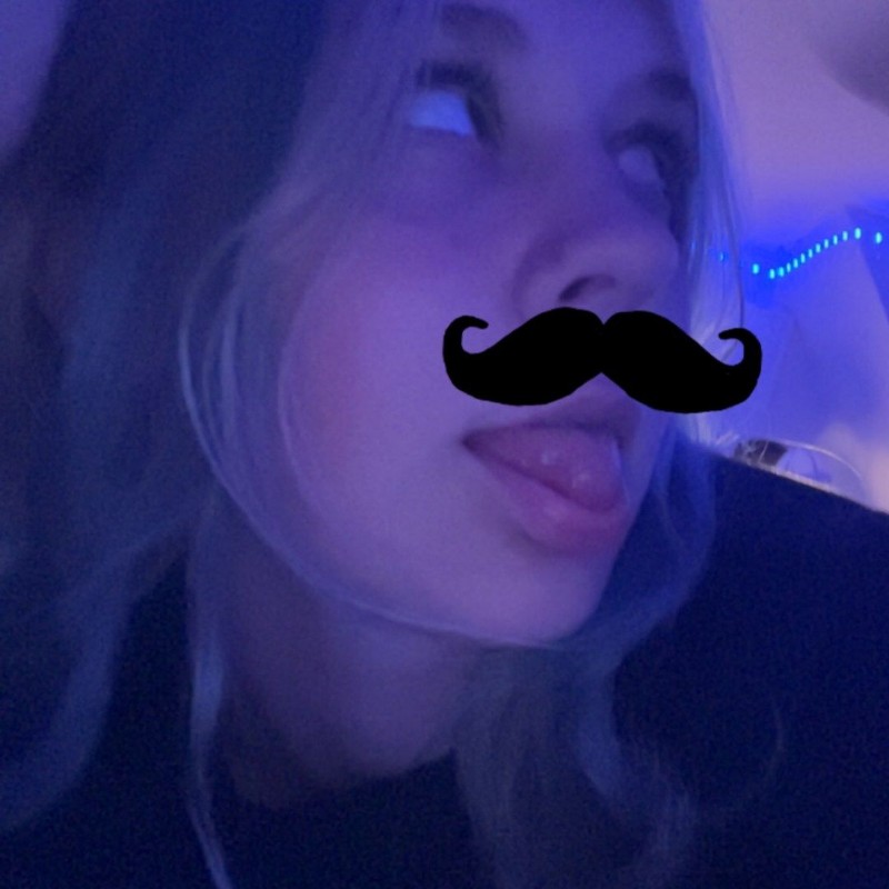 Trinity (@trinity_2002) | Snapchat Stories, Spotlight & Lenses