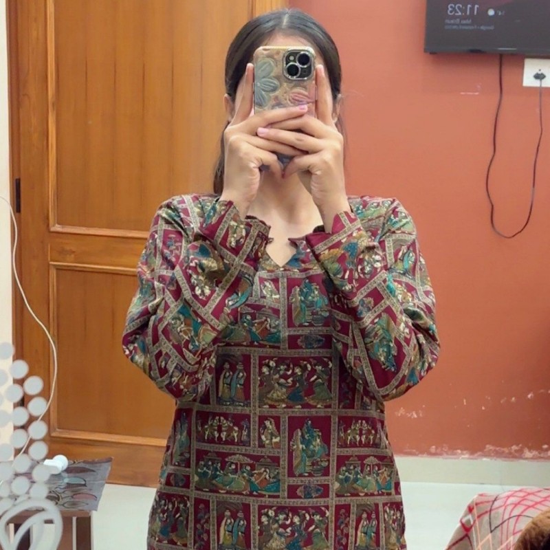 Tripti Tomar (@tripti_tomar25) | Snapchat-Stories, Spotlight och linser