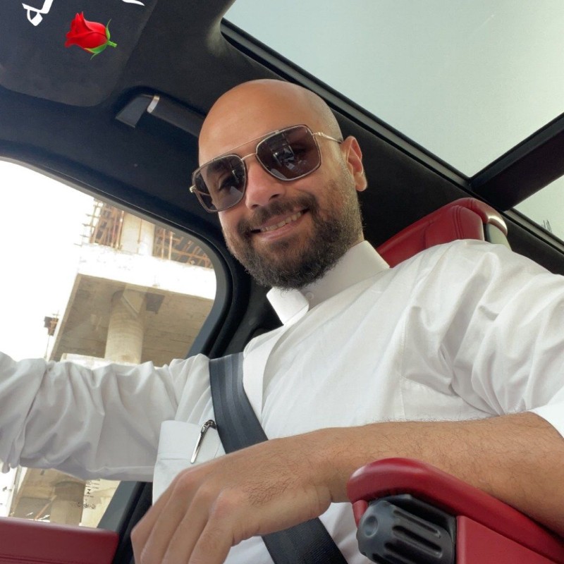 TRX Rent Car In Dubai (@trx-rc) | Snapchat Stories, Spotlight & Lenses