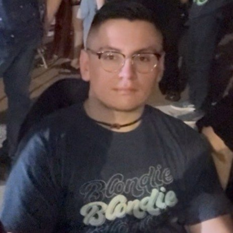 Samuel Lopez (@tupapi_sam) | Snapchat Stories, Spotlight & Lenses