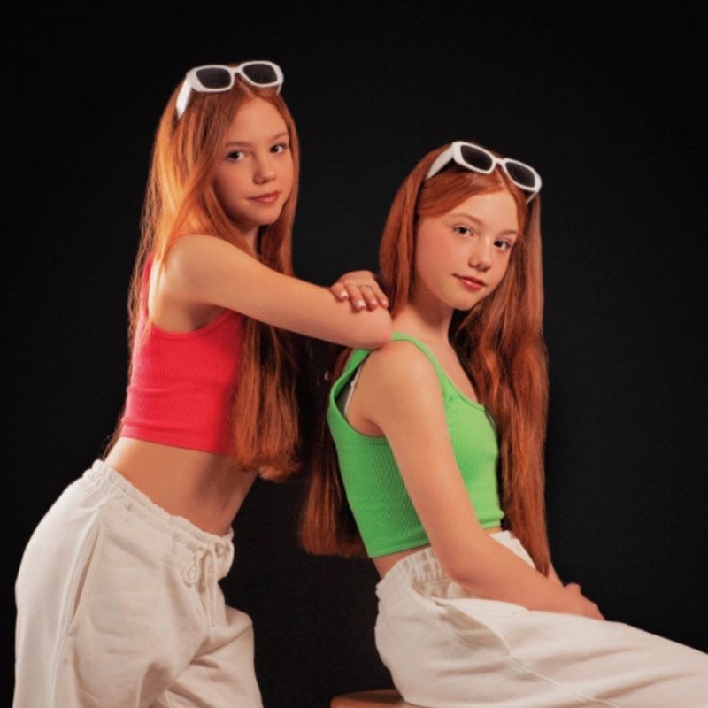 Emilia Und Letizia (@twins_onice) | Snapchat Stories, Spotlight & Lenses