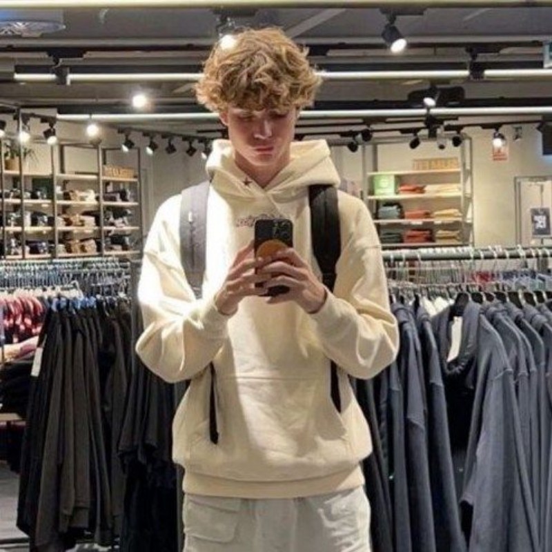 Tyler 👾 (@tyler_anders0n1) | Snapchat Stories, Spotlight & Lenses