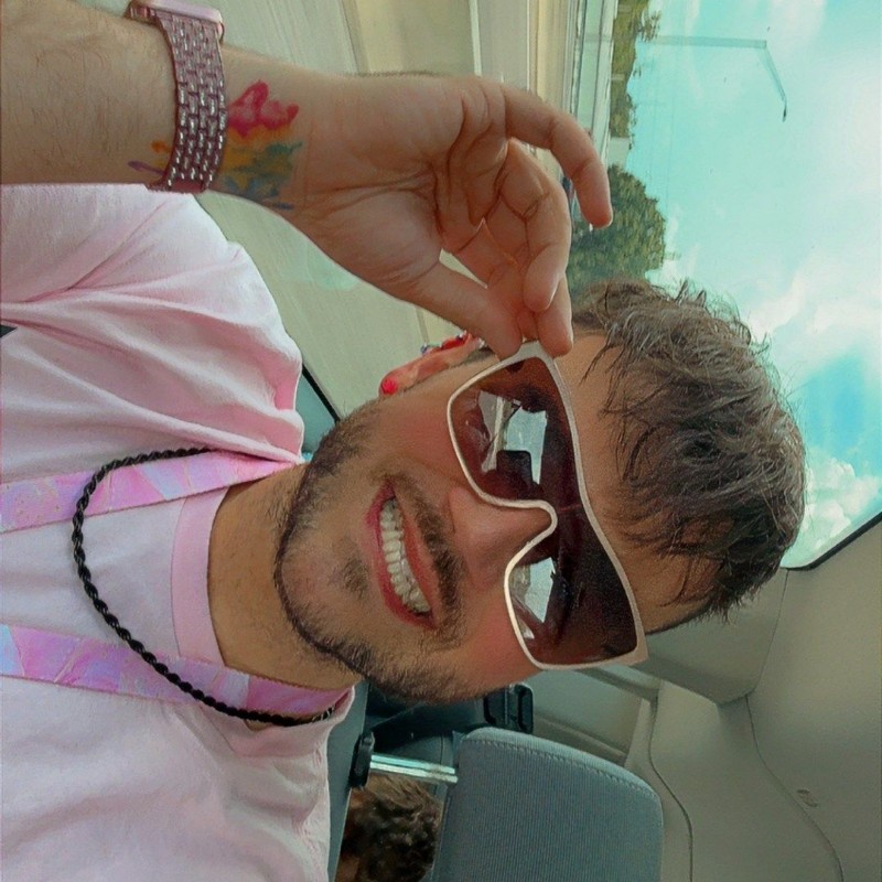 Tyler (@tylermartinlol) | Snapchat Stories, Spotlight & Lenses