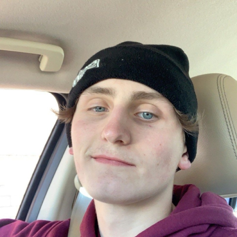 Tyler Shine (@tylerschein) | Snapchat Stories, Spotlight & Lenses