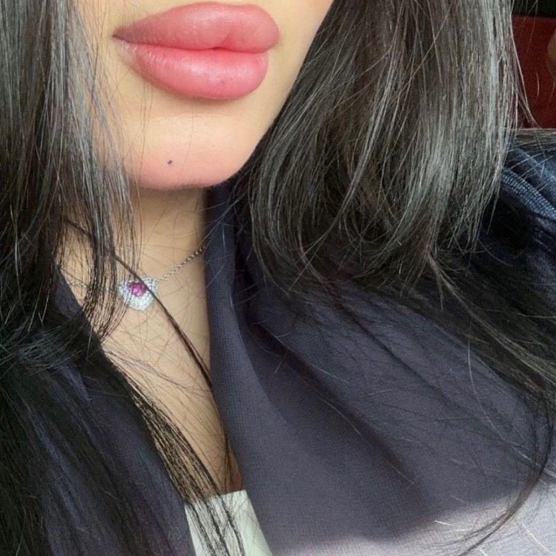 𝐒𝐡𝐨𝐬𝐡 🦋🇦🇪 (@uae_993) | Snapchat Stories, Spotlight & Lenses