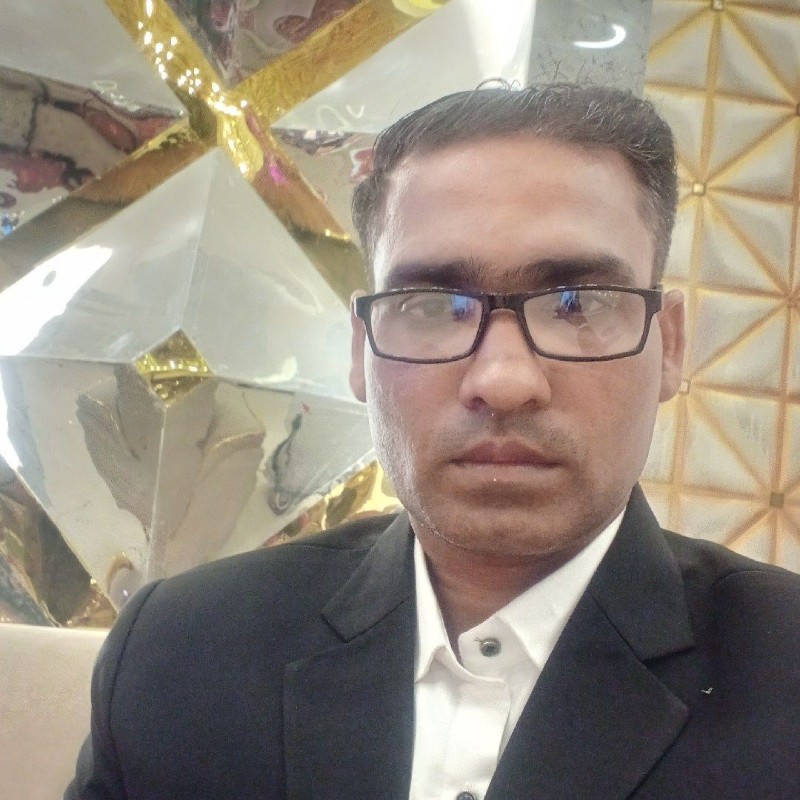 Umesh Umesh giri (@umeshumeshgir25) | Snapchat Verhalen, Spotlight en ...
