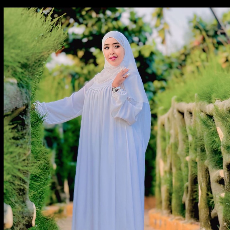 Unique Girl👸🦋 (@unique-girl73) | Snapchat-Stories, Spotlight och linser