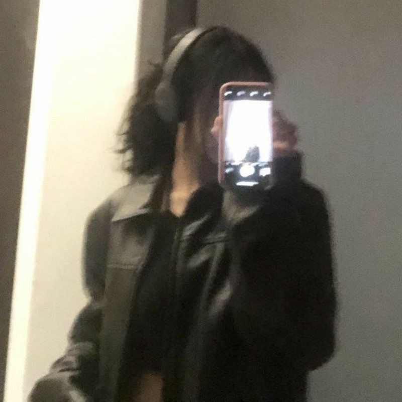 🕸️•𝖓𝖆𝖓𝖉𝖚𝖚𝖍𝖍•🕸️ (@ur_crimepartner) | Snapchat Stories, Spotlight & Lenses