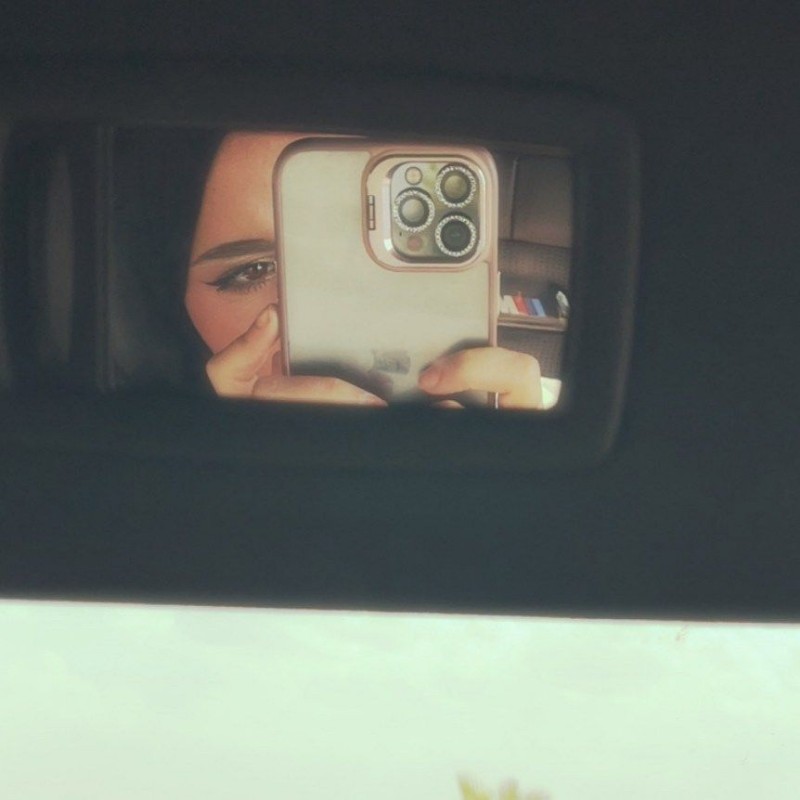 𝓗𝓘𝓑𝓐 🖤 (@urs_6c) | Snapchat Stories, Spotlight & Lenses