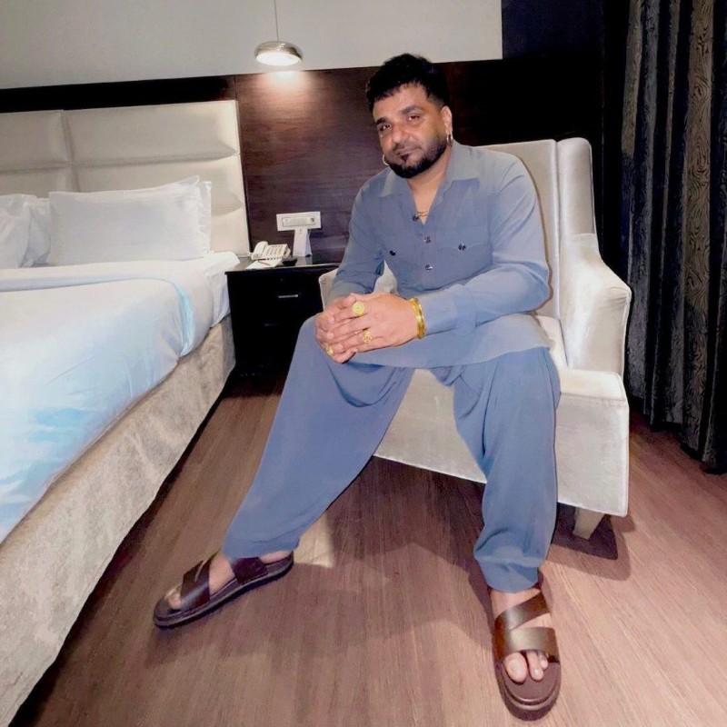 Manjit Sahota (@ursmanjitsahota) | Snapchat Stories, Spotlight & Lenses