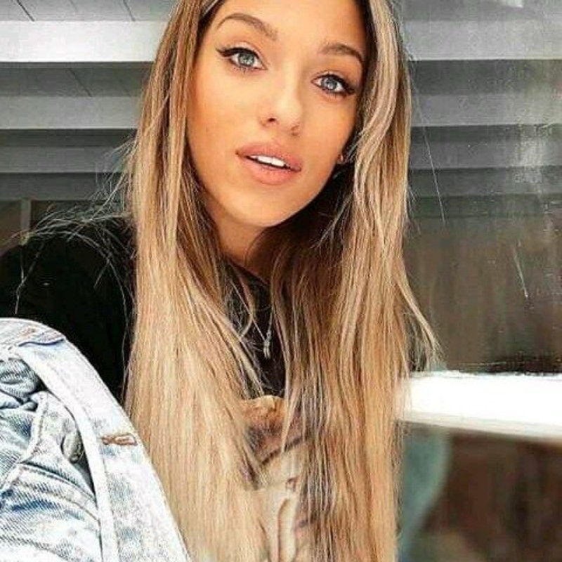 Alexandra Jovic (@usadogs22) | Snapchat Stories, Spotlight & Lenses