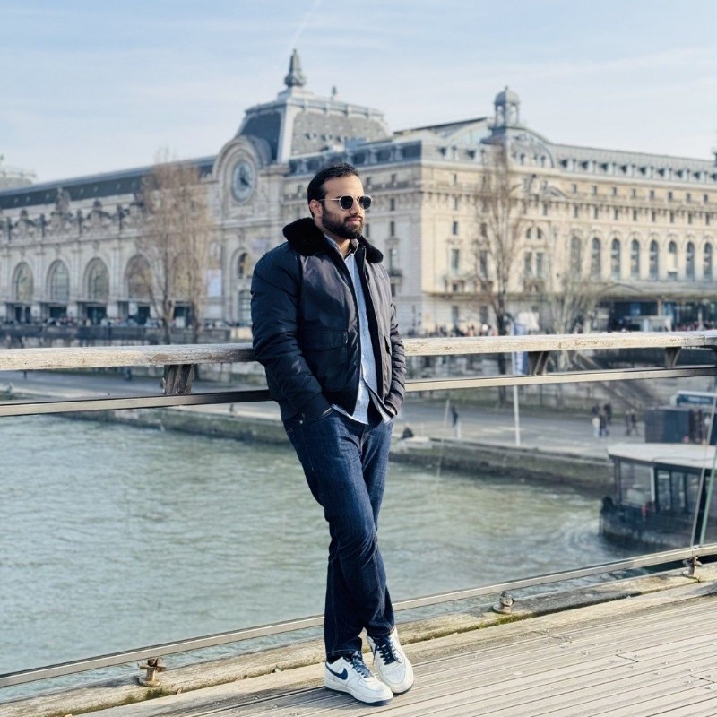 Usman Malick 🇫🇷🇵🇰 (@usman-malick7) | Snapchat Stories, Spotlight & Lenses