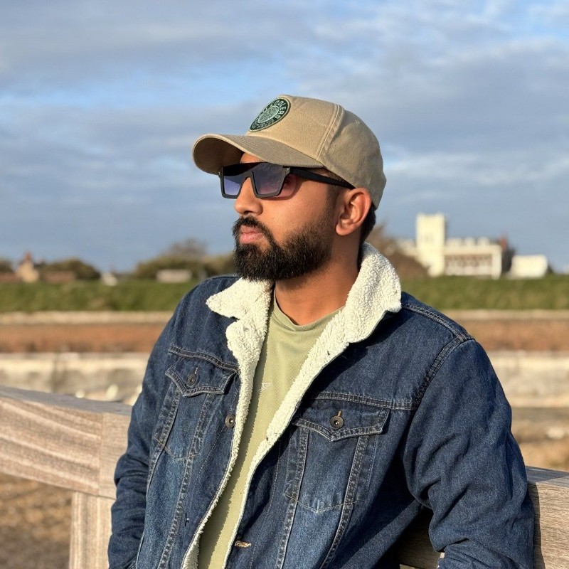 UZAIR MALICK🇬🇧 (@uzairr_official) | Snapchat Stories, Spotlight & Lenses