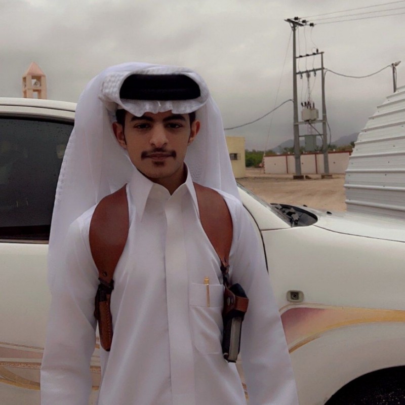 ﮼غالب | 𝙂𝙃𝘼𝙇𝘽 (@uzxaw) | Snapchat Stories, Spotlight & Lenses