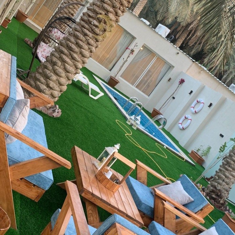 شاليه فان كليف ويومياتي (@van.cleeff) | Snapchat Stories, Spotlight ...