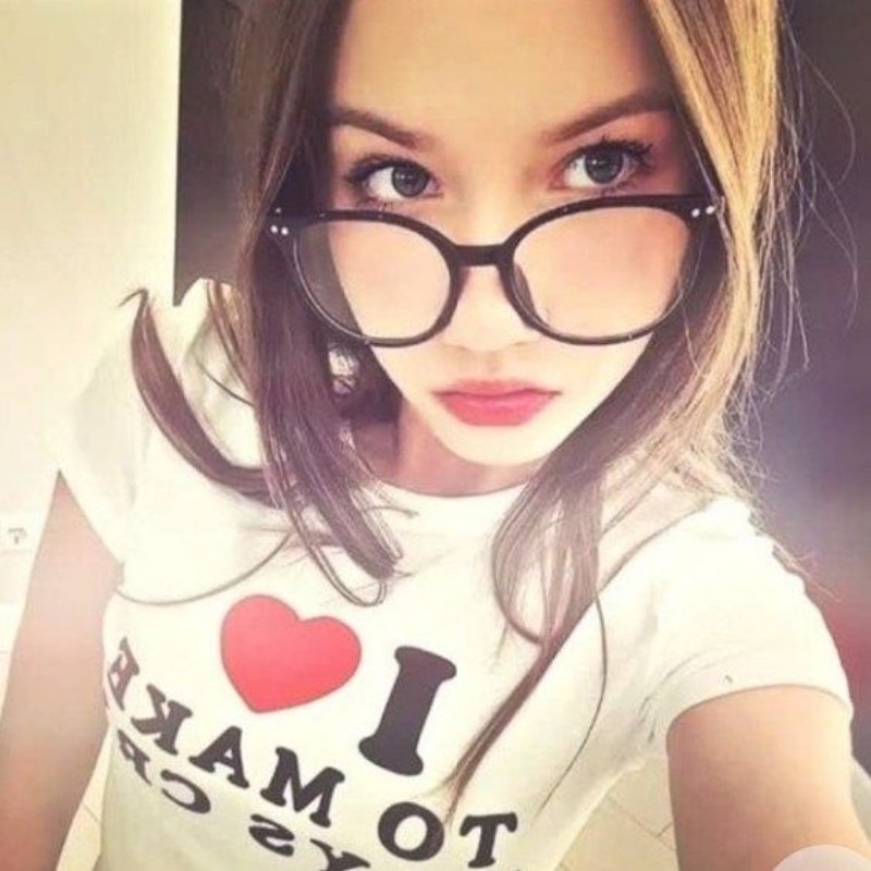 🌹::𝚟𝚊𝚛𝚢𝚊_𝚚𝚞𝚎𝚎𝚗::🌹 (@varia20254802) | Snapchat Stories, Spotlight & Lenses