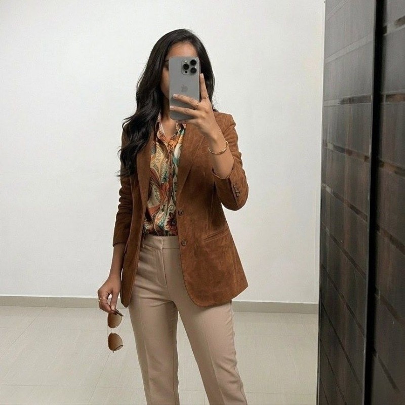 Tanvi Pote.. (@varsha_p2895) | Snapchat Stories, Spotlight & Lenses