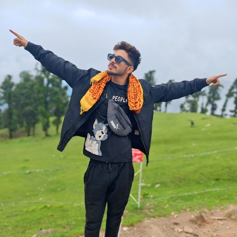 Vasu Sharma♥️ (@vasupandit4141) | Snapchat Stories, Spotlight & Lenses