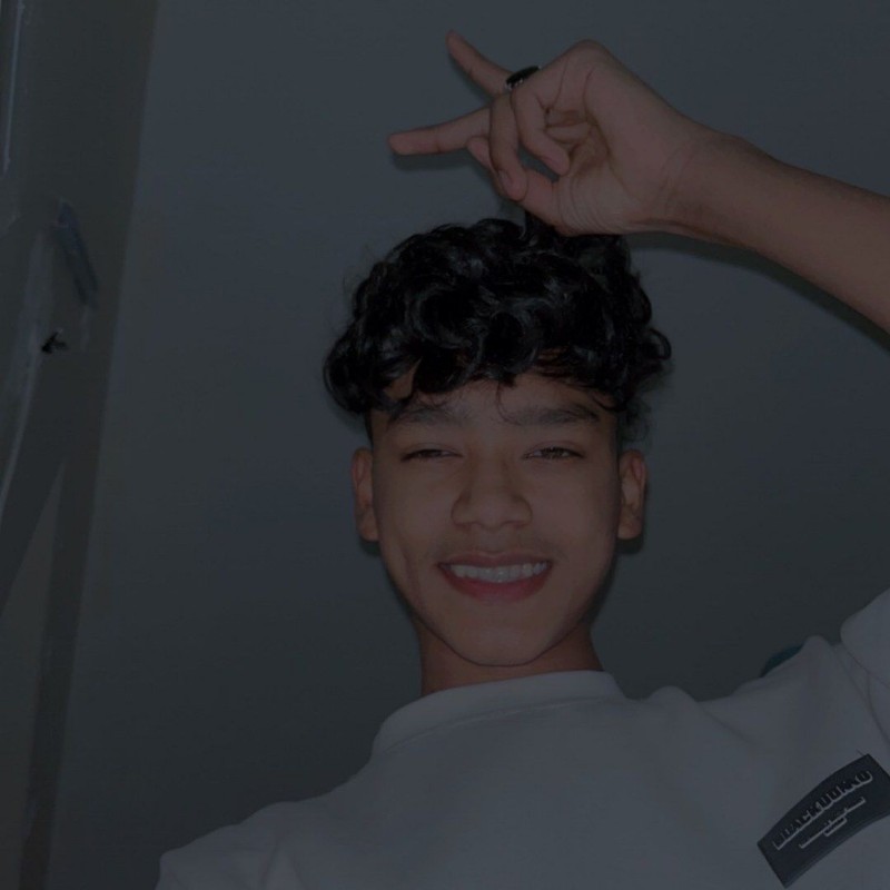 R🏴󠁧󠁢󠁥󠁮󠁧󠁿²⁰⁰⁷. (@vccx_i5) | Snapchat Stories, Spotlight & Lenses