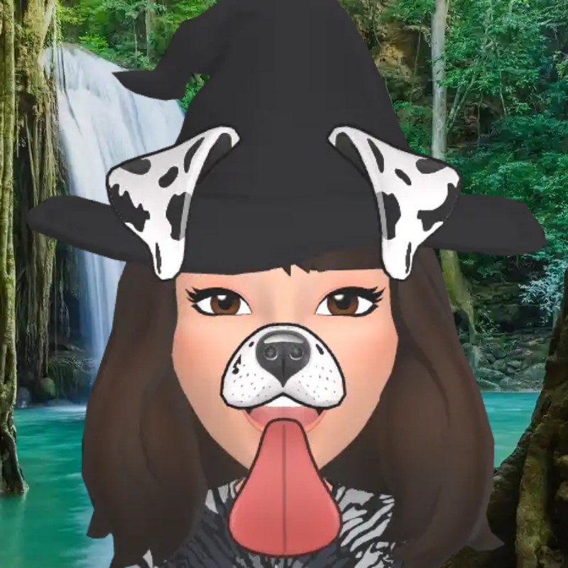 Caroline (@velociraptor) | Snapchat-Stories, Spotlight och linser