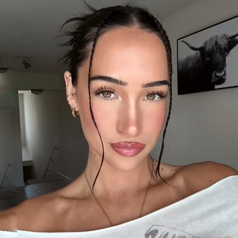 VERITY (@verity444) | Snapchat Stories, Spotlight & Lenses