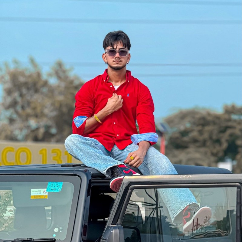 Sumit Verma⚠️ (@verma_298) | Snapchat Stories, Spotlight & Lenses