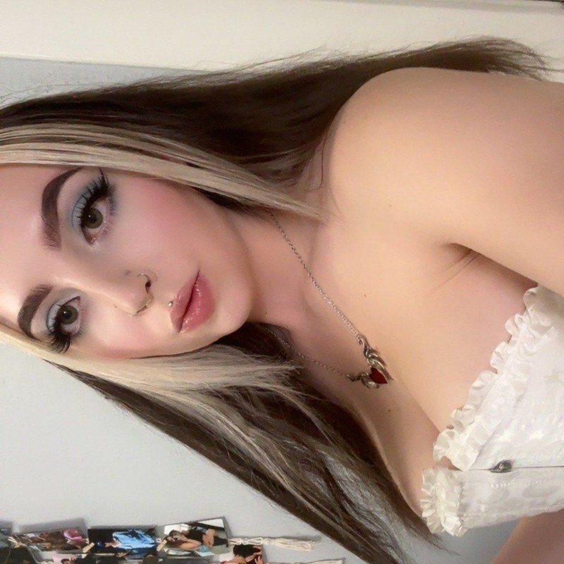 Vee ️ (@veronika_jade) | Snapchat Stories, Spotlight & Lenses