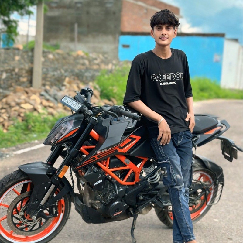 Vicky Gujjar (@vicky_rider008) | Snapchat Stories, Spotlight & Lenses