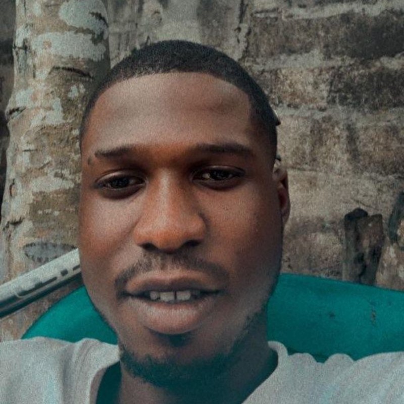 Vicky Xchange (@vicky_xchange) | Snapchat Stories, Spotlight & Lenses