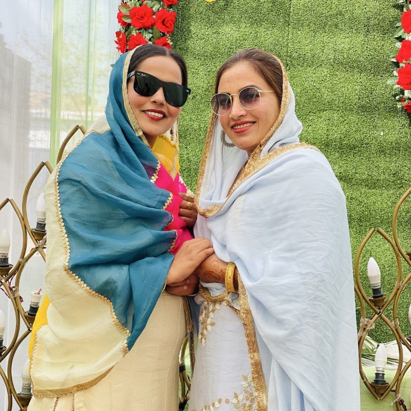 Sandeep Preet vlogs (@vickypreetvlog) | Snapchat Stories, Spotlight & Lenses