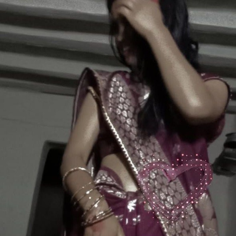 Vikku (@vikku256314) | Snapchat Stories, Spotlight & Lenses