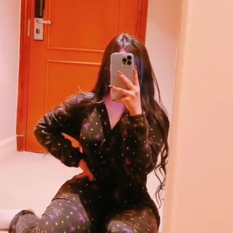 سلطانة فوفو ️🇦🇪 ️🇸🇦🫶?🇲🇦 (@wafa7402) | Snapchat Stories, Spotlight & Lenses