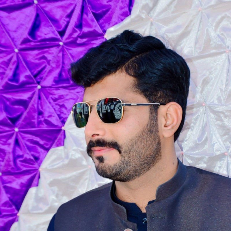 Wajahat Alvi (@walvi6486) | Snapchat Stories, Spotlight & Lenses
