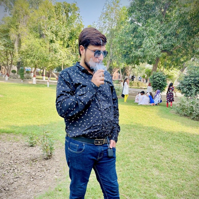 𝐕𝐢𝐜𝐤𝐲 𝐒𝐡𝐚𝐡 (@waqar-haider01) | Snapchat Stories, Spotlight & Lenses