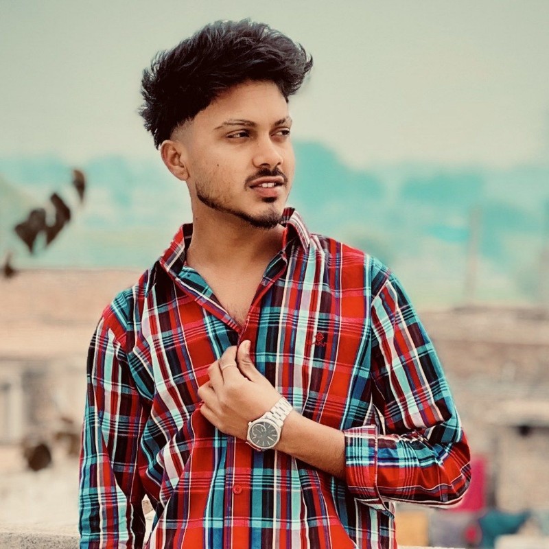 Binduu ️🤞🏻 . (@warwal_0) | Snapchat Stories, Spotlight & Lenses